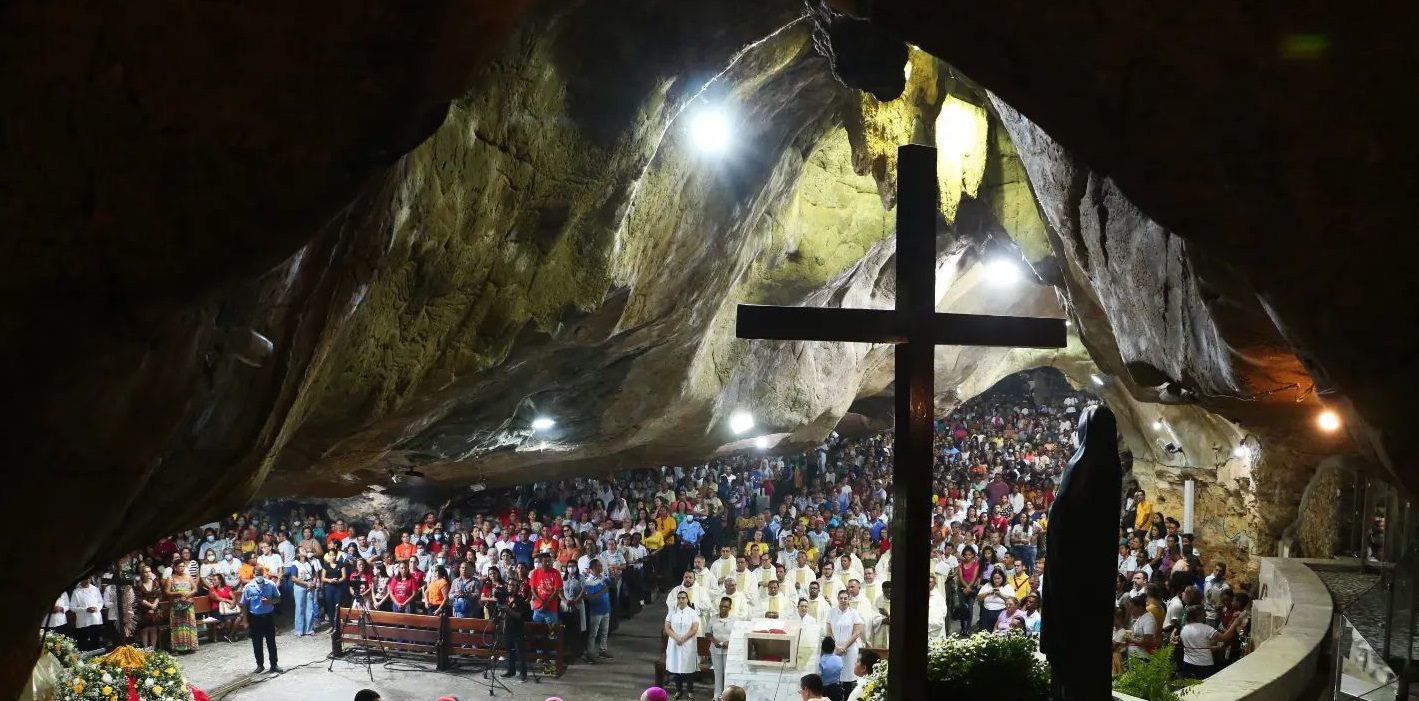 Celebrações da Semana Santa incrementam turismo religioso em Bom Jesus ...